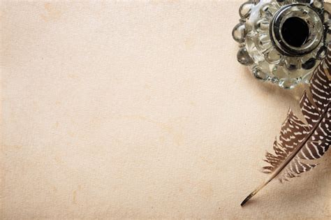 오래된 퀼 펜과 오래된 종이 빈 시트가있는 빈티지 잉크 웰 고대의에 대한 스톡 사진 및 기타 이미지 고대의 고풍스런 골동품 Istock