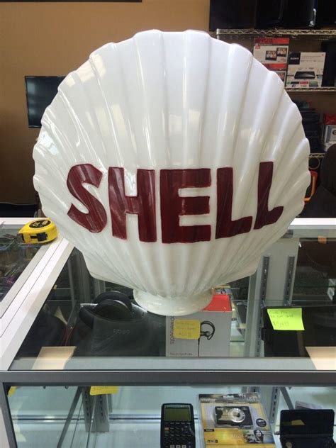 Vintage Shell Clamshell Gas Pump Globeoriginalmilk Glass Shell Gas