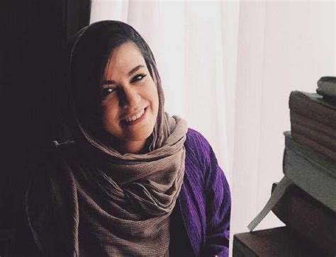 شیدا خلیق؛ بیوگرافی و عکس های شیدا خلیق بازیگر ایرانی و فرزند ناهید مسلمی