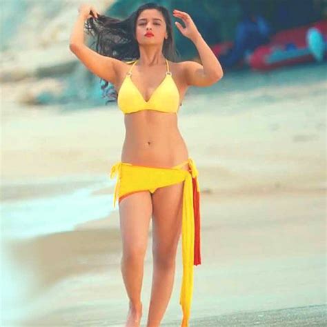 Alia Bhatt Bikini And Swimwear Pictures Artofit