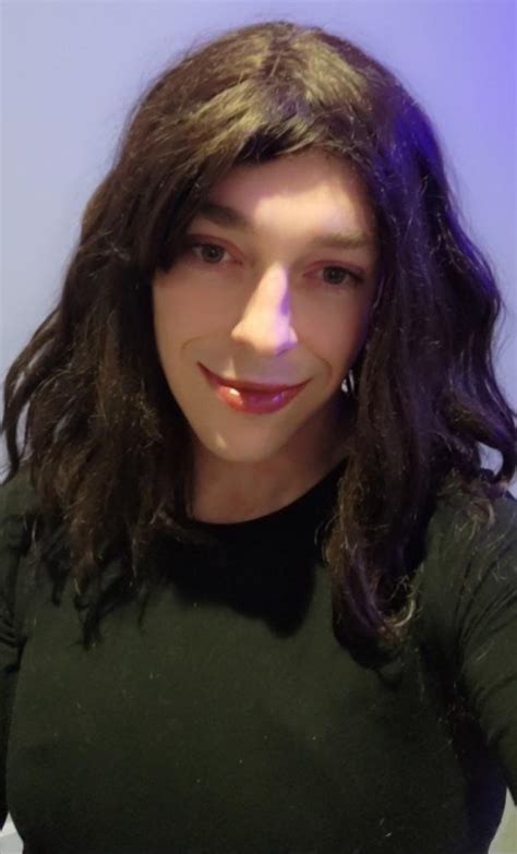 Hoping Someone Will Take Me Out Like This One Day 🥰 Rfemboy