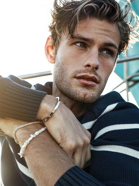 Noah Teicher Dt Model Management