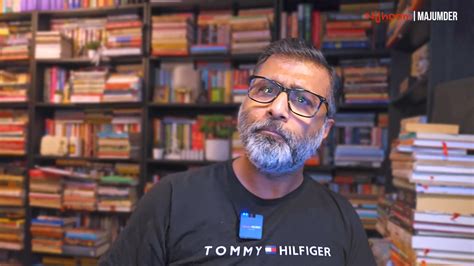 Nijhoom Majumder নিঝুম মজুমদার Videos