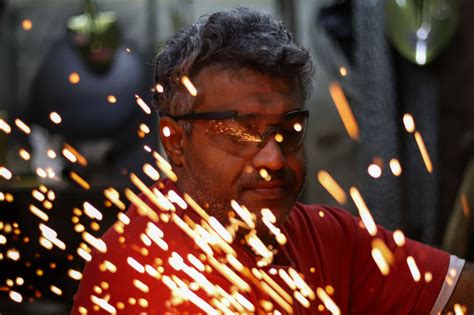 مهلت ۳ ماهه دولت به تامین اجتماعی برای رفع مشکل تعیین زیان آور بودن عناوین شغلی ایرنا