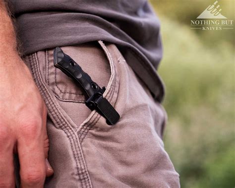Our Favorite Fixed Blade Edc Knives And How To Carry Them Nothing But