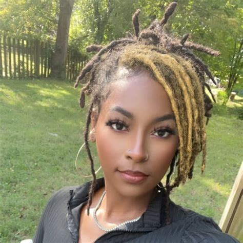 Brianna Verdine Bri Lashell • Threads Say More