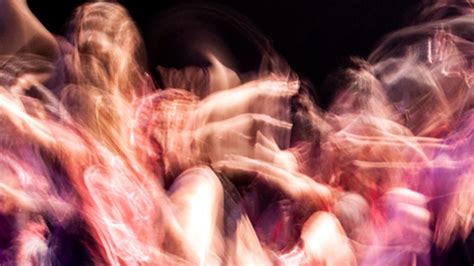 Para Cuatro Jinetes Estreno De La Compañía Mucha Muchacha Inout Viajes