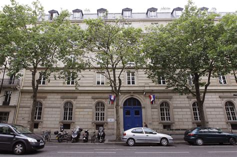 Coronavirus Les Hôpitaux De Paris Victimes Dune Cyberattaque