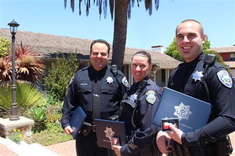 Santa Cruz Police Santa Cruz Police Officers Honored With Life Saving