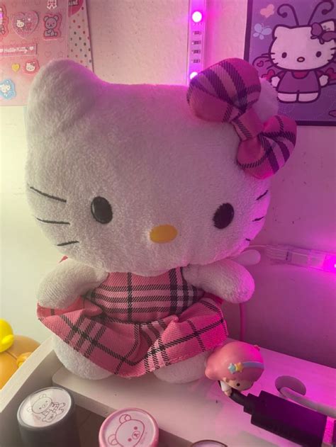 Hello Kitty Plushie Pink Hello Kitty Hello Kitty Accessories Hello