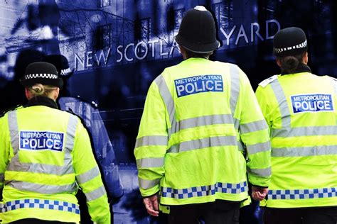 Covert Cops To Root Out Metropolitan Police Sex Pests The Standard