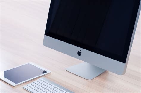 무료 이미지 휴대용 퍼스널 컴퓨터 책상 사과 Ipad 과학 기술 사회적인 편물 인터넷 작업 공간 사무실