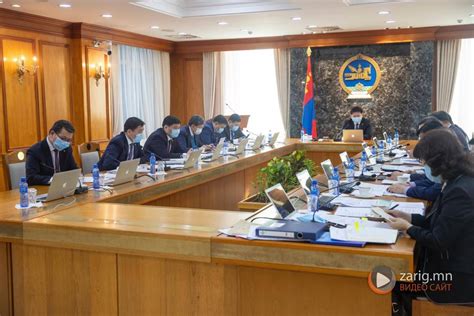 Засгийн газар ээлжит бус хурал зарлалаа