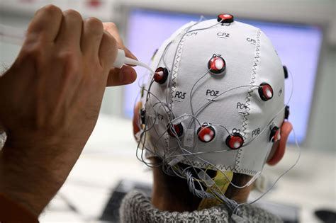 AI Powered Neural Interface Reads Human Mind Communicates Via Text
