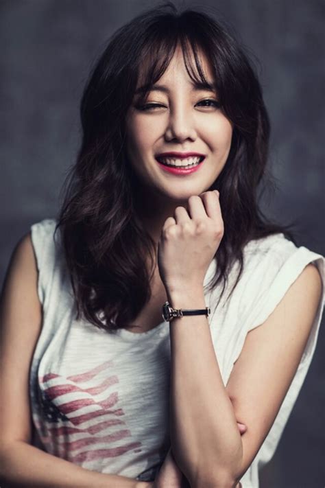 Chosun Online 朝鮮日報 移籍：コ・ウナ、jihoエンタと専属契約