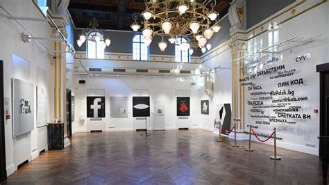 Банка ДСК превръща най честите киберизмами в произведения на изкуството Новини бг