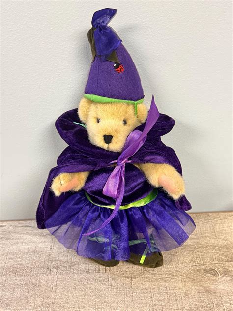 Vintage 1990s Muffy Vanderbear 7 Waltz Of The Vegetables With Hang Tag