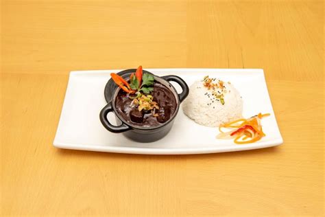 20 Dinuguan Pictures