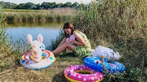 Lera S Deflating Toys Loonerhouse Clips Sale