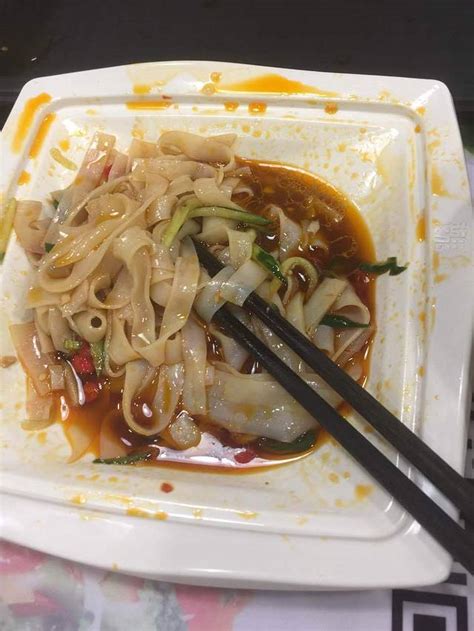 2024魏家凉皮 万博店 攻略 郑州魏家凉皮 万博店 美食推荐 点评 电话 地址 去哪儿攻略