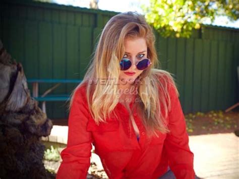 Ariel Wet Look Angels Store