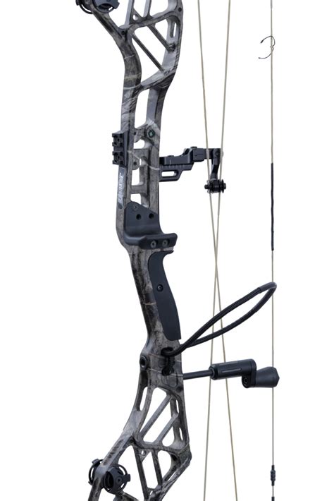 2025 Flagship Compound Bow Persist 33 Bear Archery