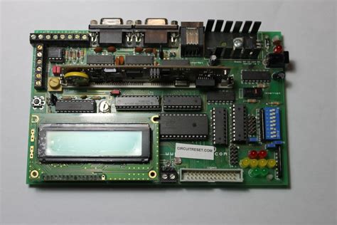 What Is A Microcontroller Development Board Circuit Reset