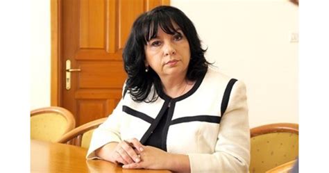 Теменужка Петкова Държавата на практика подаде ръка на „Овергаз“