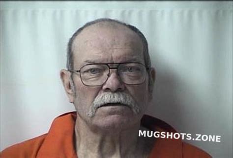 Dossett Carmon Harold 04 14 2025 Christian County Mugshots Zone