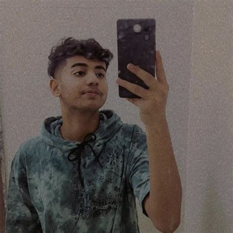 🖤 Aryan Official11 • Threads Say More