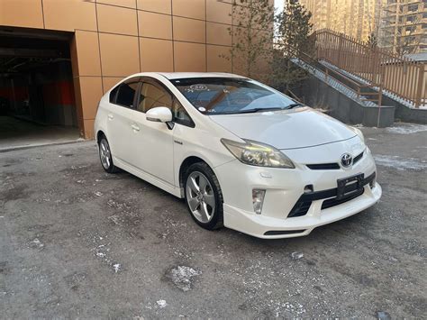 Auto Trade Япон автомашин худалдаа 🚗toyota Pruis30 2013 G Touring 📌Орж ирсэн 2025 гаальтай 📌