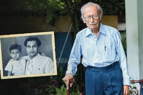 അന്നാ പയ്യനറിയില്ലായിരുന്നു കത്തിച്ചുകളയുന്നത് വിഗതകുമാരന്‍ എന്ന