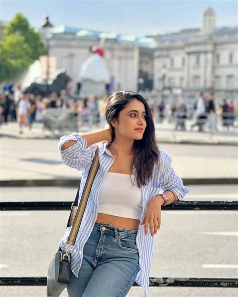 Must Checkout Priyanka Mohan Hot Sexy And Bikini Pictures