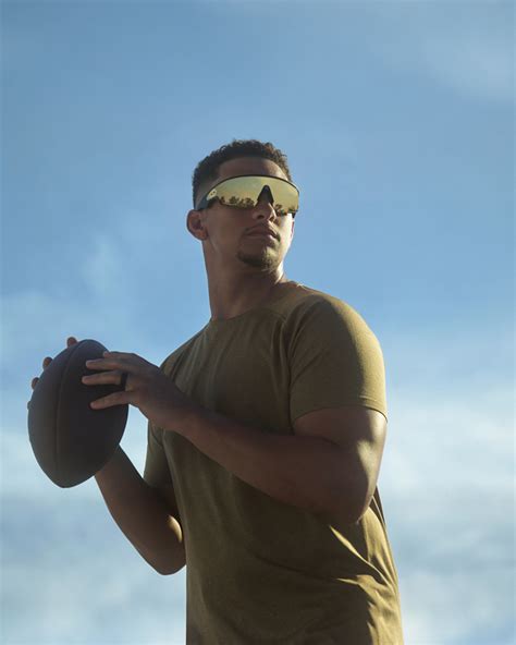 O Oakley Meta Vanguard Define Novos Limites Para O Potencial Humano