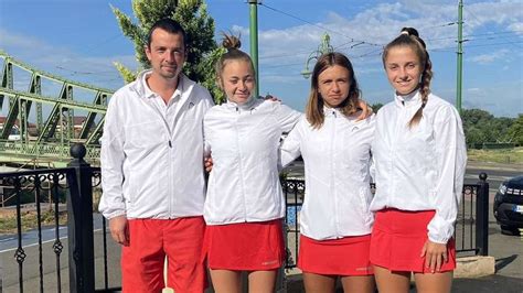 България U18 защити титлата си на Европейската отборна купа