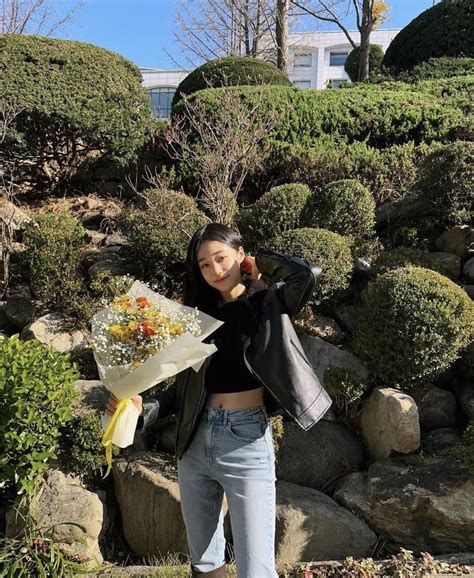 김짤닷컴 배우 노윤서