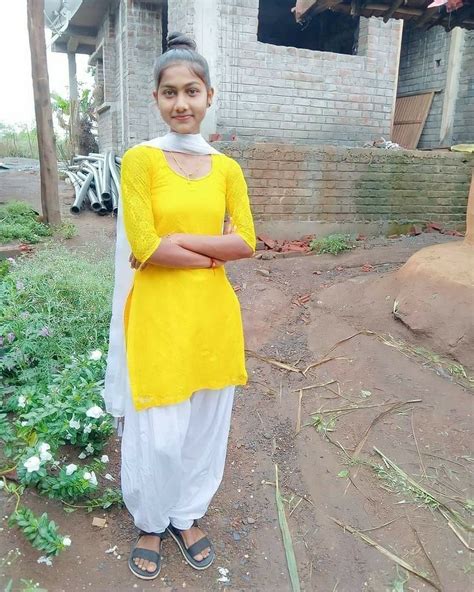 nisha kumari gujarati photo photo pose style indian girls images