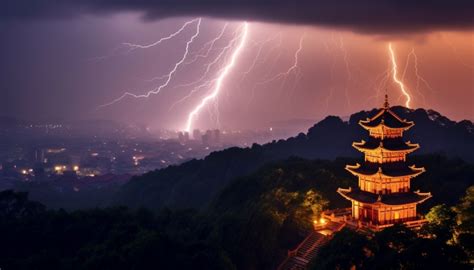 雷电是怎样形成的 雷电是怎么产生的原理 天气网