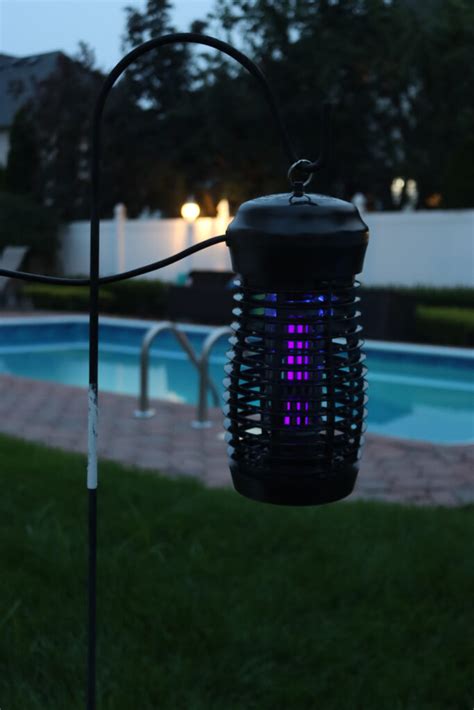 Pic Deluxe Bug Zapper Pic Corp