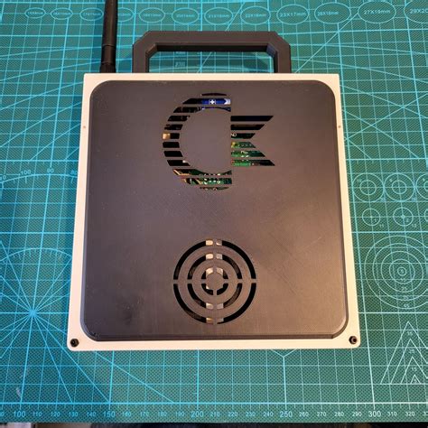 Cyberdore Raspberry Pi Powered Cyberdeck