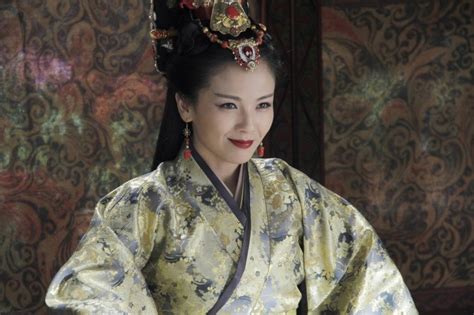 孫儷劉濤拍戲愛親親 口紅滿臉急壞化妝師 自由娛樂
