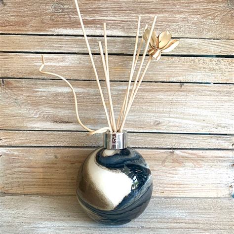 Reed Diffuser Round Jupiter The Kent Candle Company
