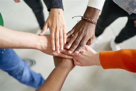 【k Pop】「あーぱつあぱつ」が耳について離れない｜誰が歌ってるの？「あぱつ」の意味も説明します！（西嶋広美） エキスパート Yahoo ニュース