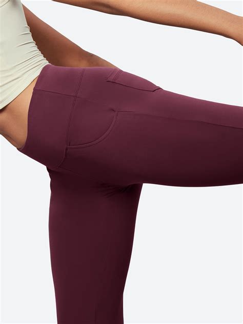 Iuga High Waisted Bootcut Yoga Pants With 4 Pockets Iuga