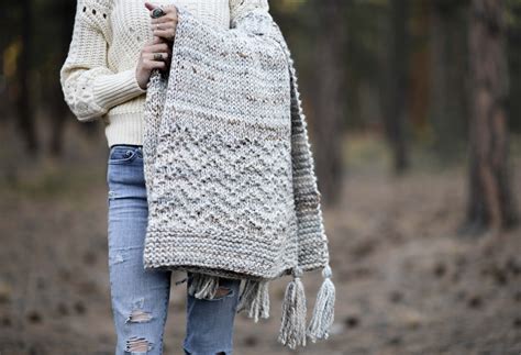 Easy Cable Knit Sweater Free Pattern Mama In A Stitch