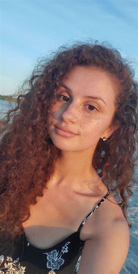 My Freckles Miss The Sun Scrolller