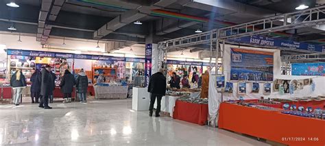 Амар байна уу “Үнийн хөөсрөлгүй” үзэсгэлэн худалдаа үргэлжилж байна