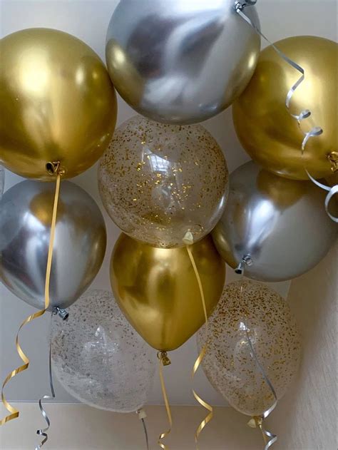 Хром золото и серебро в 2024 г Синие воздушные шары Серебро Праздник