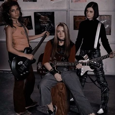 Early 2000s Rock Aesthetic Y2k Band Aesthetic Teenage Drama Queen