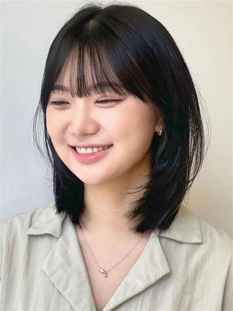 45 Trendy Korean Shoulder Length Hairstyles And Haircuts To Inspire